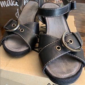 Array | Shoes | Array Black Leather 4 Strap Sandal Tori | Poshmark